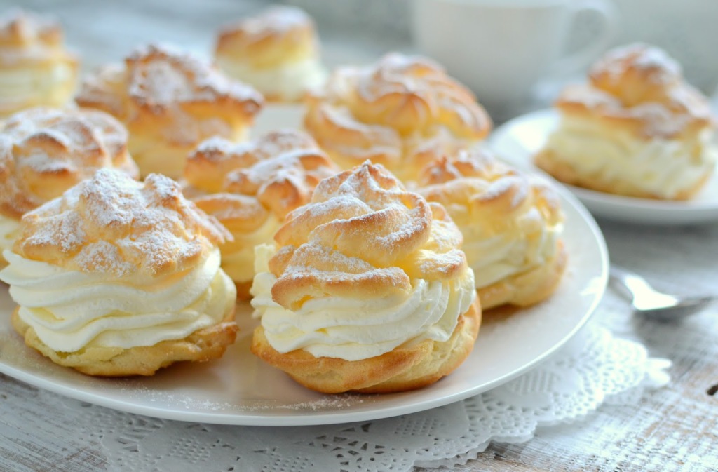 Ptysie craqueline (Ptysie z chrupką)